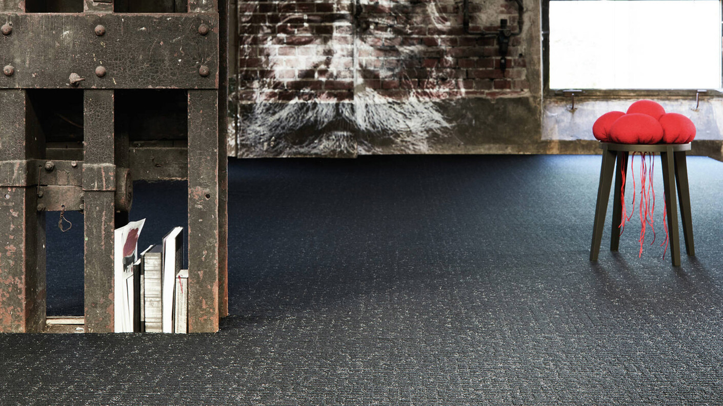 Forest 700 rug by OBJECT CARPET | STYLEPARK