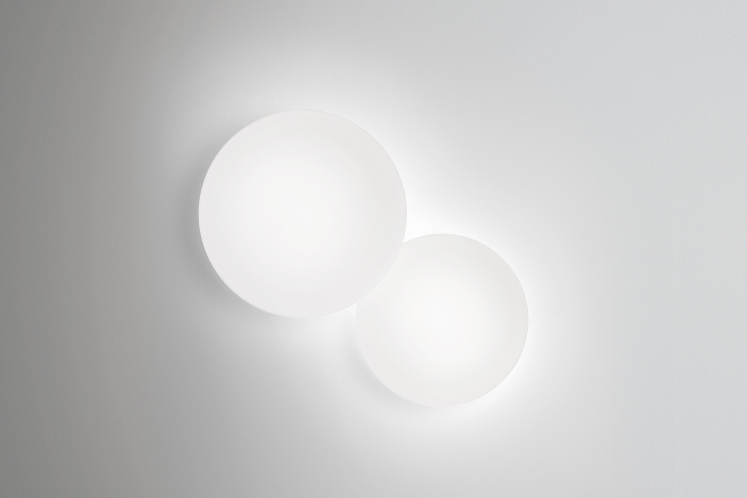 Puck ceiling by VIBIA | STYLEPARK