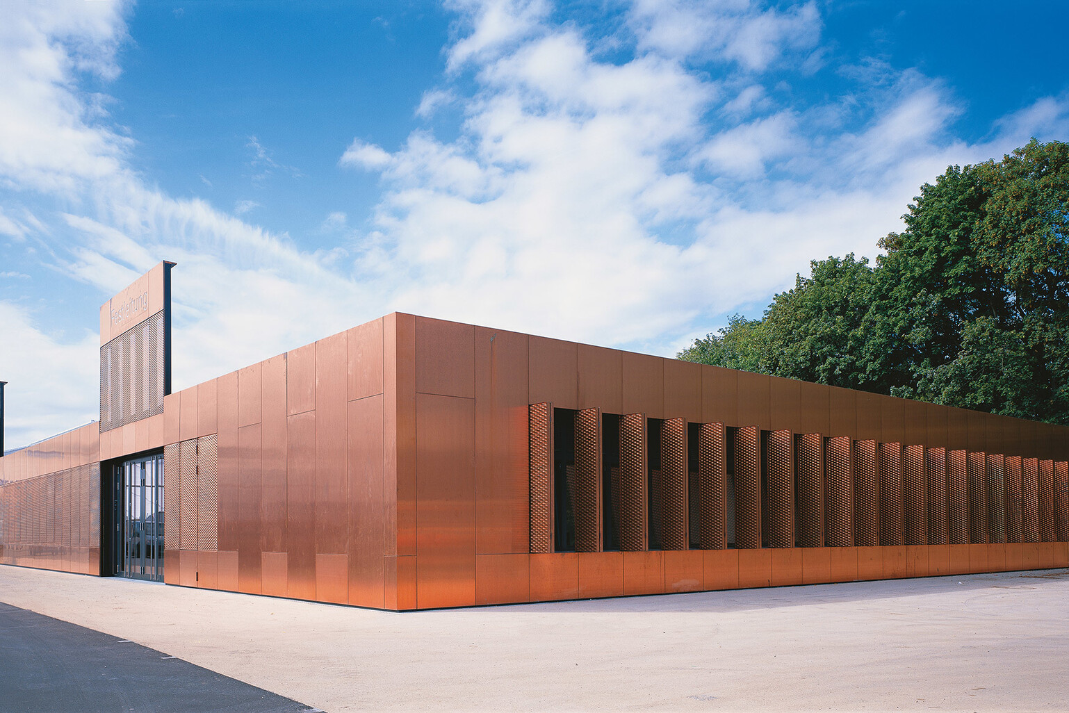 TECU® CLASSIC, Servicestation Theresienwiese, Munich, Germany by KME ...