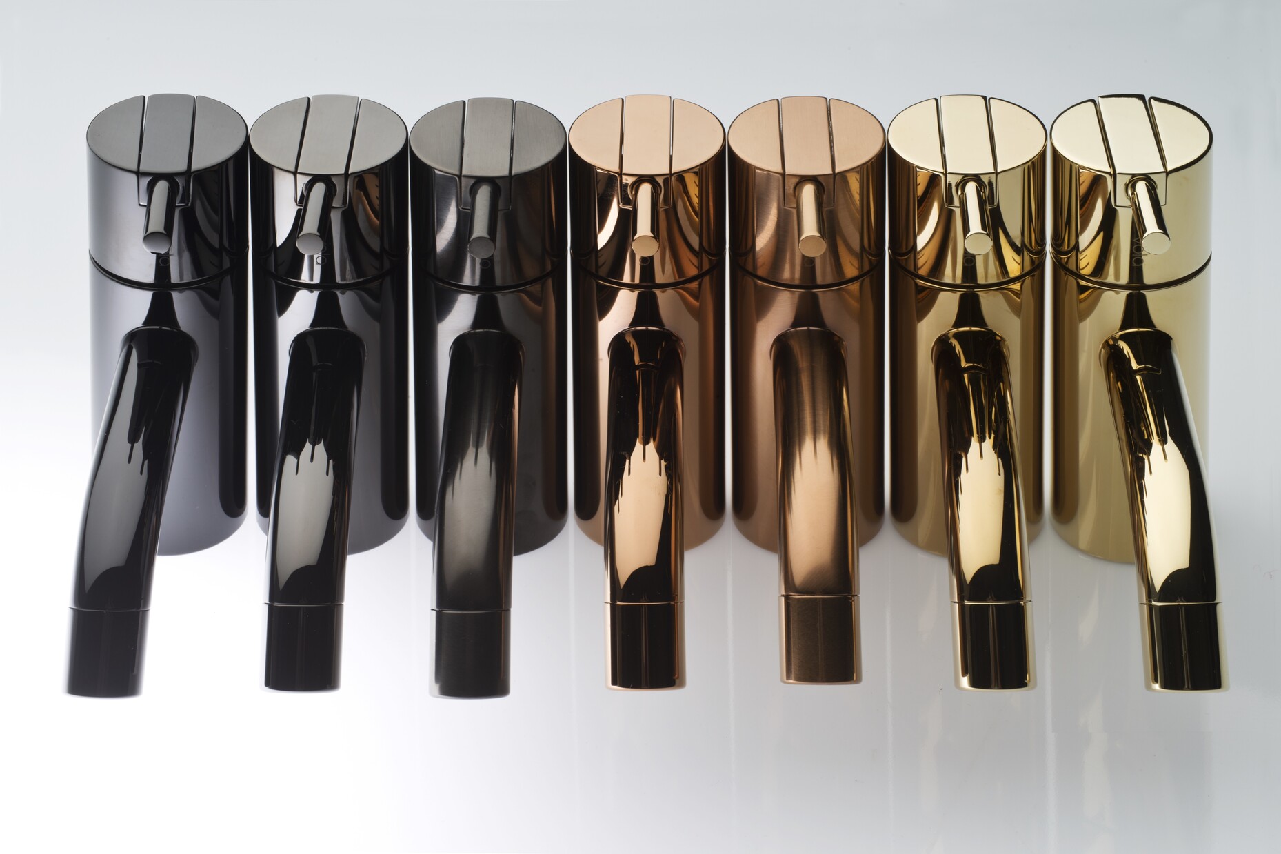 PVD-Surfaces by Vola | STYLEPARK