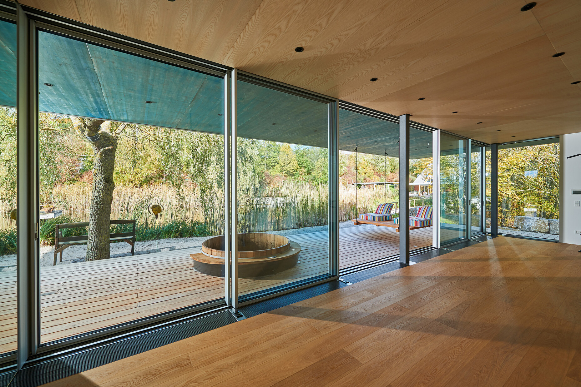 cero sliding window by Solarlux | STYLEPARK