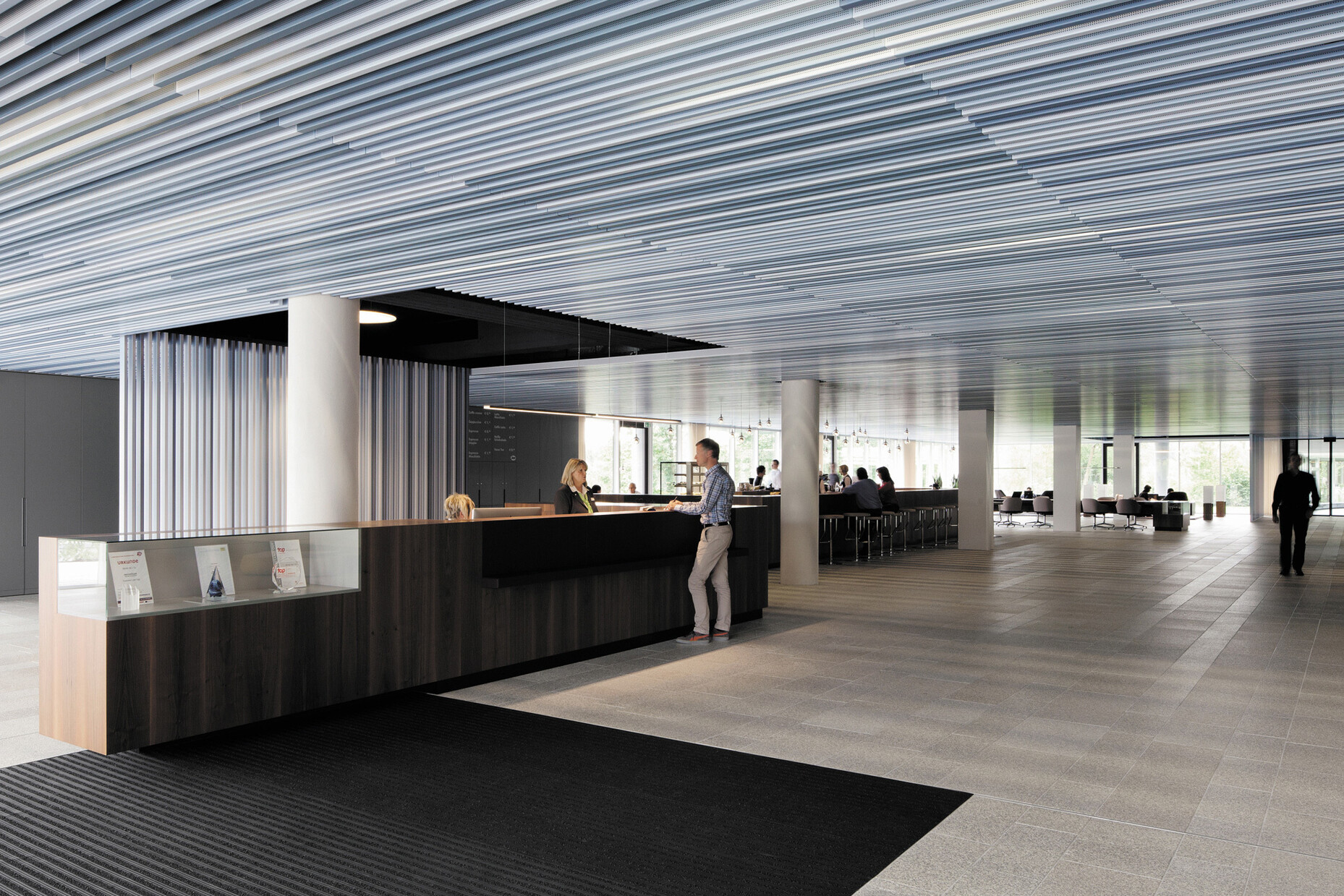 Baffle ceiling by Lindner Group | STYLEPARK