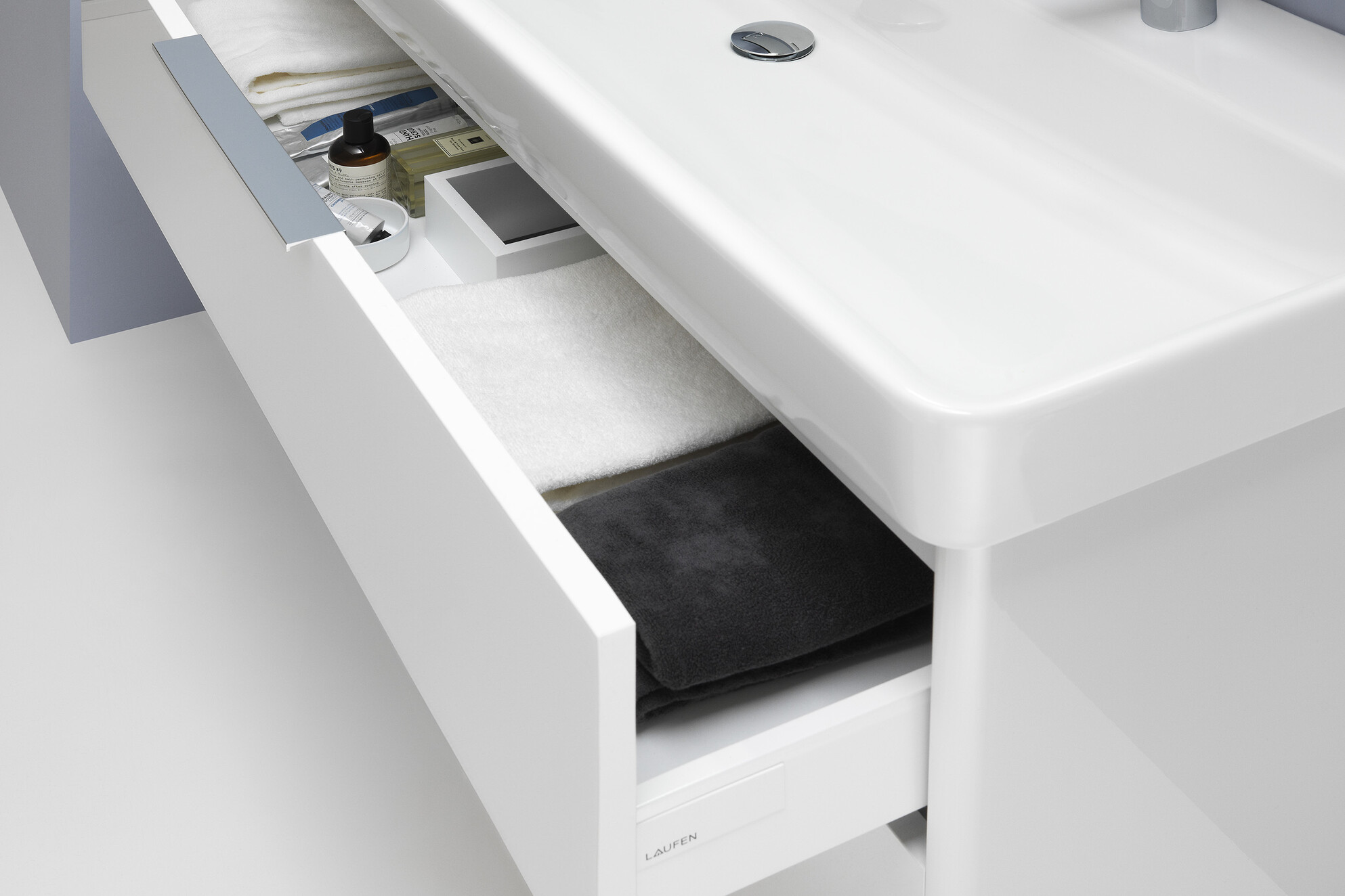 Base vanity unit by Laufen | STYLEPARK