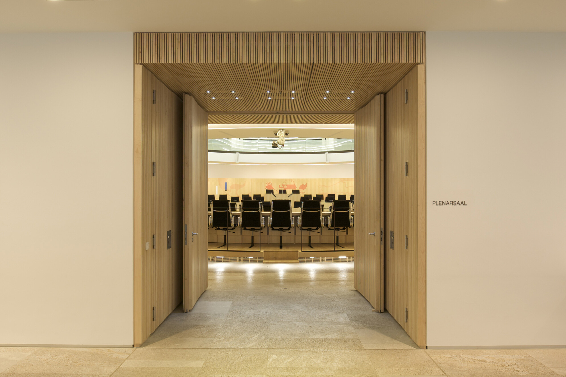 Lindner doors by Lindner Group | STYLEPARK
