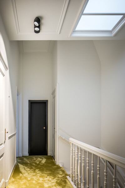 Luminaires by Modular Lighting Instruments stage a elegant home | STYLEPARK