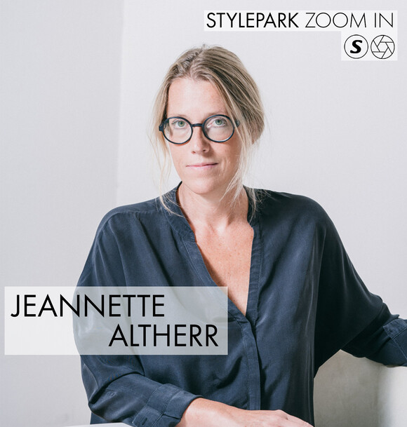 Nub Rocking Chair by Andreu World | STYLEPARK