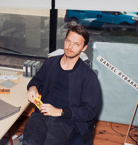 Daybed 710 by Artek | STYLEPARK