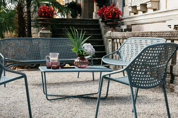 Croisette bench by Fermob | STYLEPARK