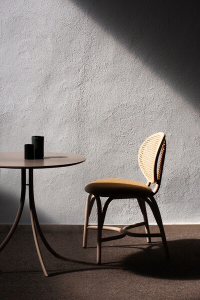 Expormim: Chair "Loop" by Norm Architects | STYLEPARK