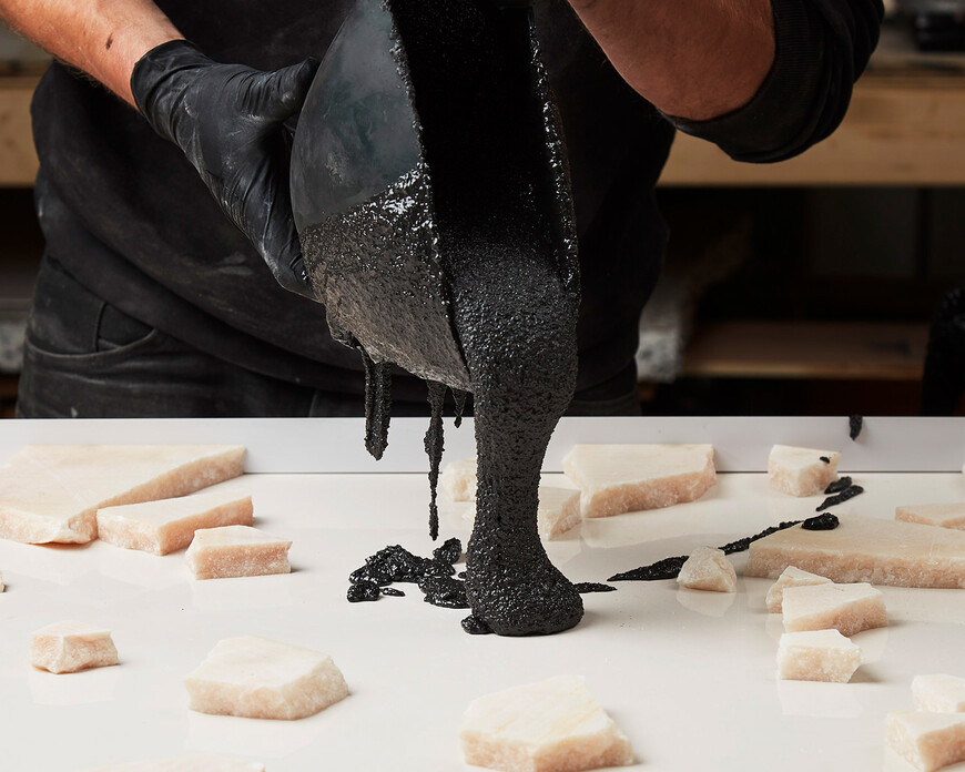 Terrazzo aus Marmor und Harz: "Altrock" von Robin Grasby | STYLEPARK