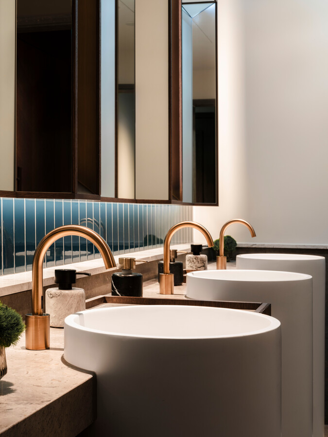 AXOR: Elegant bathroom fittings for the Rosewood Munich Hotel | STYLEPARK