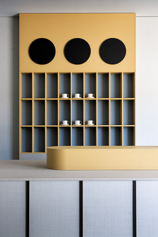 Cleaf: "Like a bar" installation shows diversity of the products | STYLEPARK