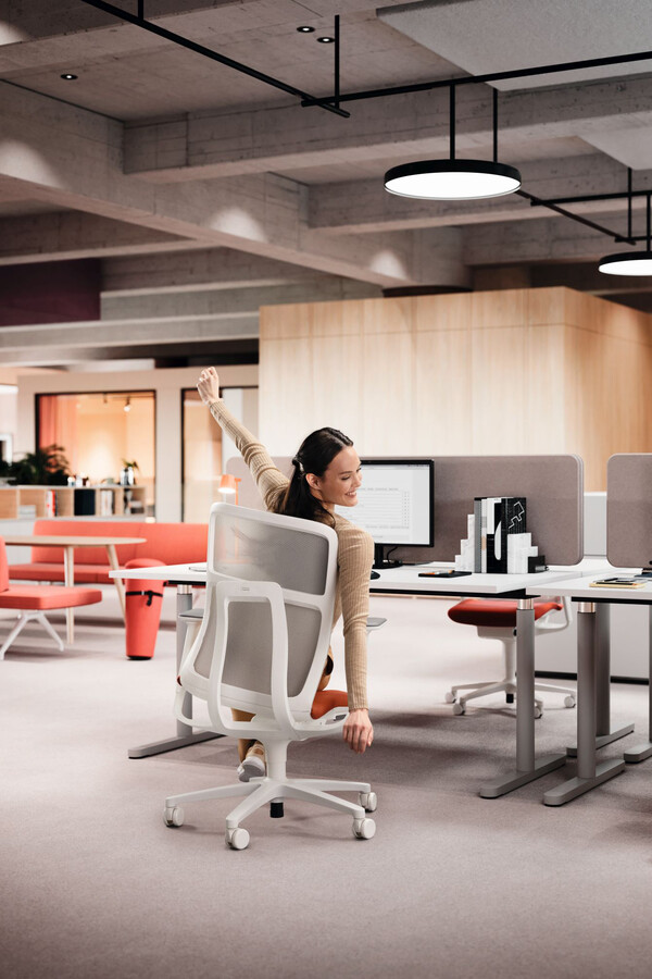 Wilkhahn and 1zu33: Virtual office building in a real place | STYLEPARK