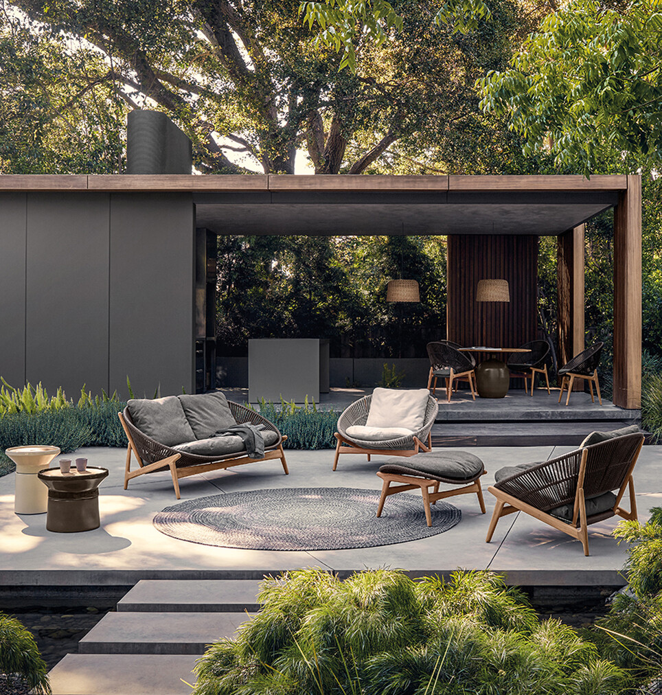 Arbor stool/table by Gloster Furniture | STYLEPARK