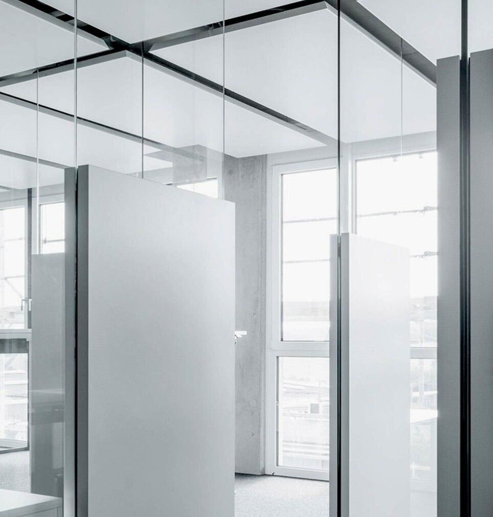 Expanded metal ceiling by Lindner Group | STYLEPARK