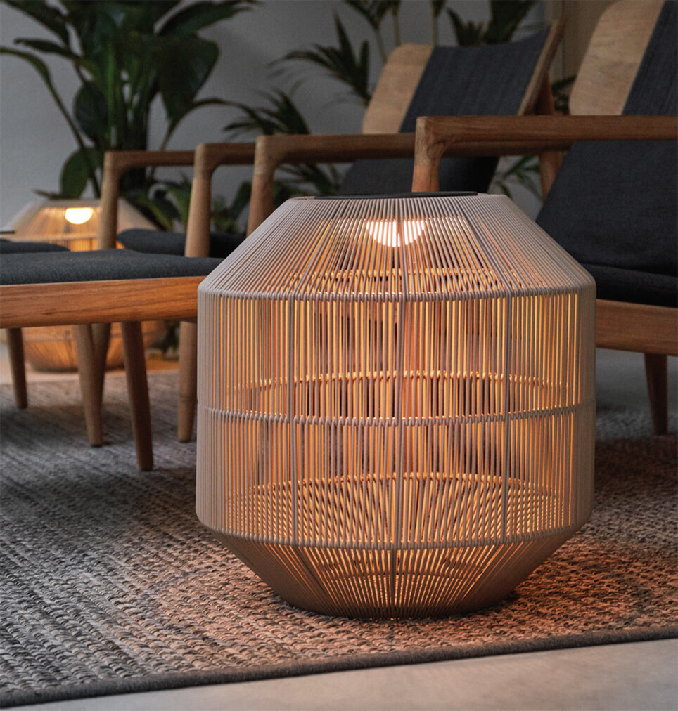 Arbor stool/table by Gloster Furniture | STYLEPARK