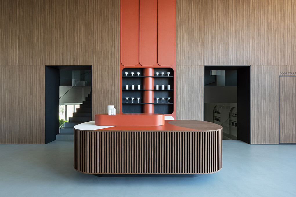 Cleaf: "Like a bar" installation shows diversity of the products ...