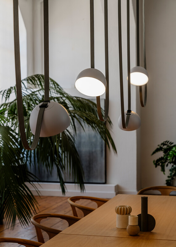 Vibia & Stefan Diez: Flexible "Plusminus" lighting collection | STYLEPARK