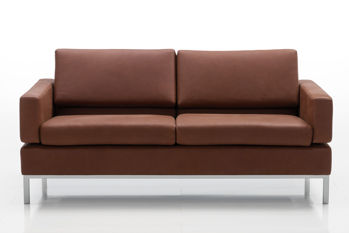 Tomo compact sofa by Brühl | STYLEPARK