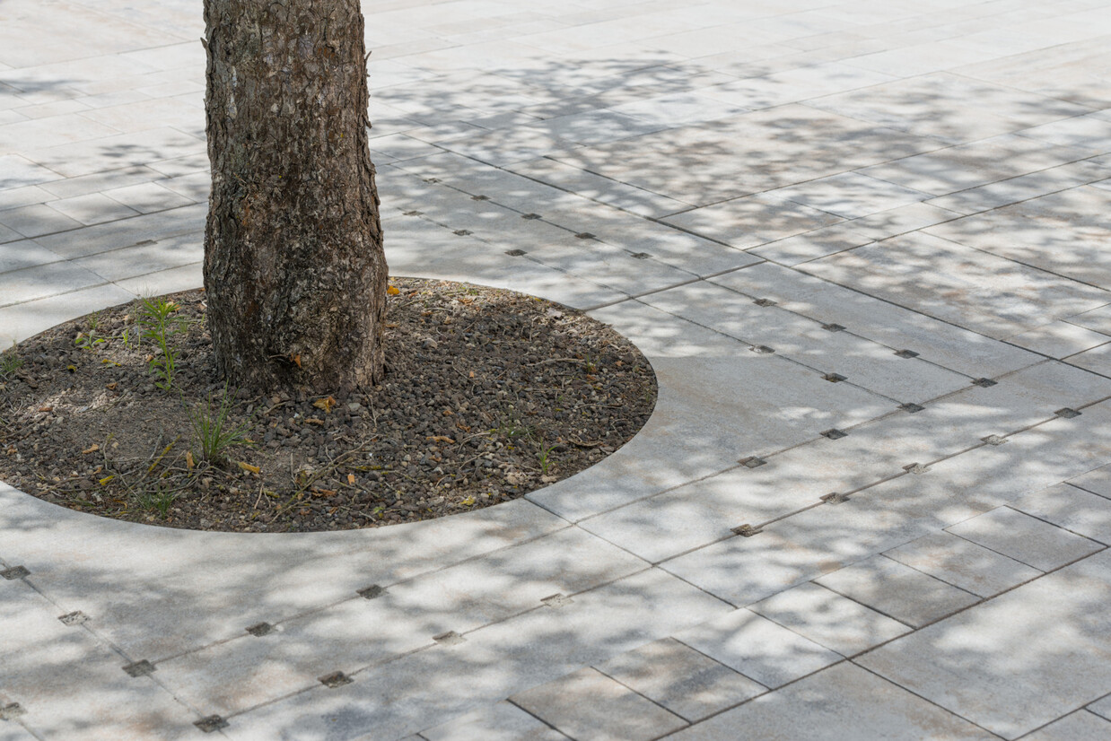 GDM.DECA tree by GODELMANN | STYLEPARK