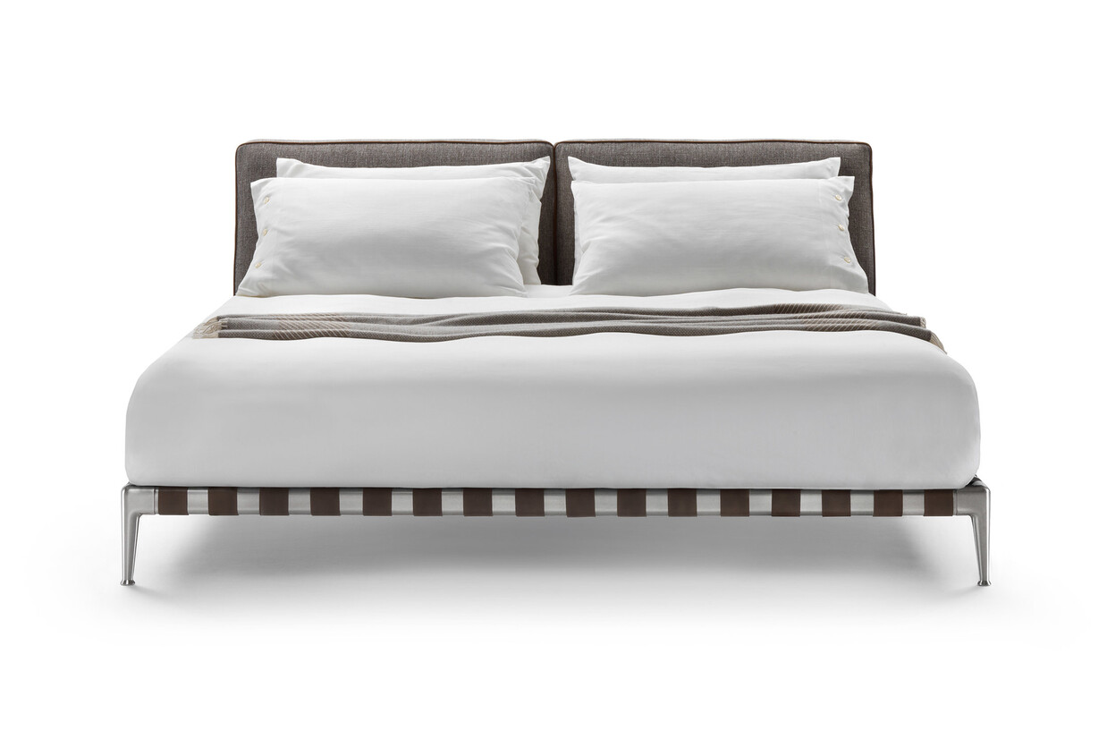 Gregory bed by Flexform | STYLEPARK