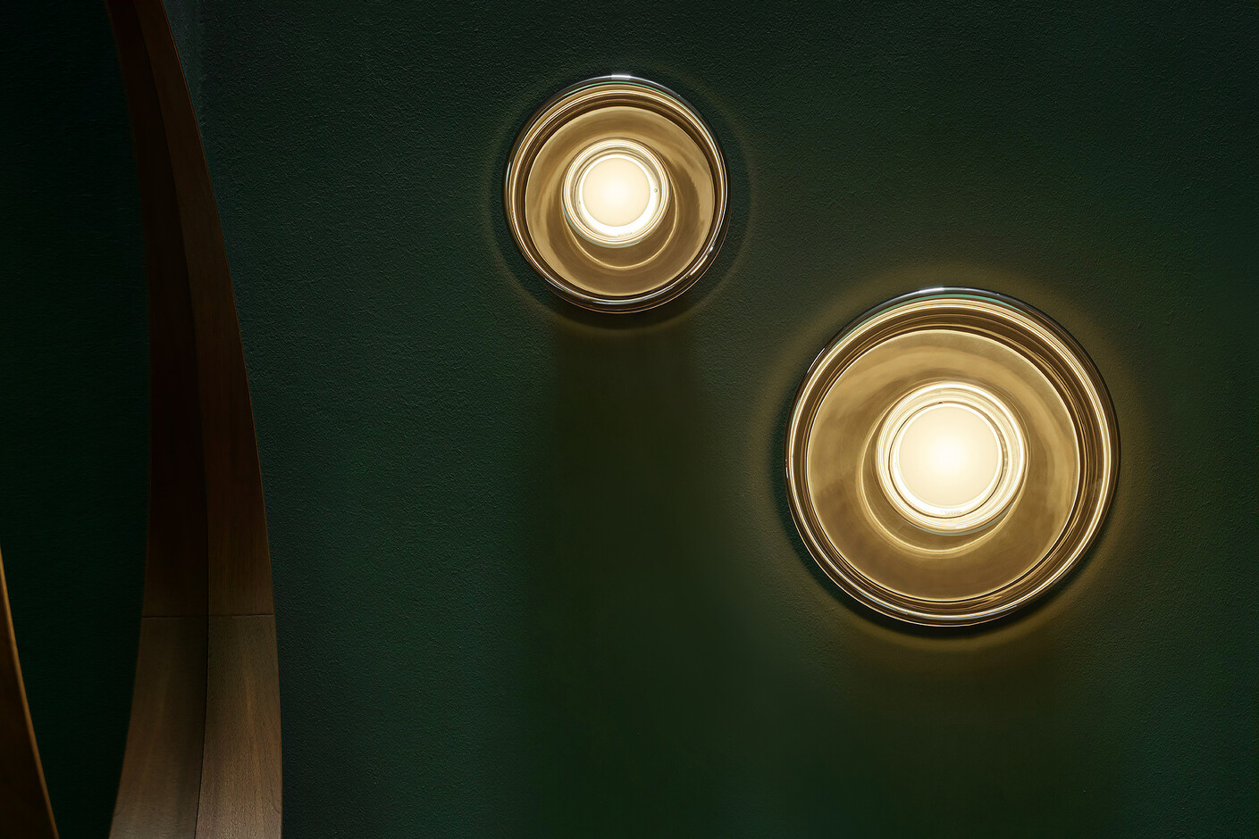CURLING Wall by serien.lighting | STYLEPARK
