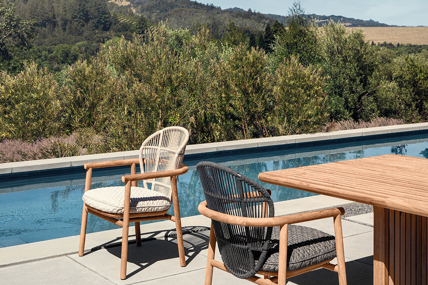 Deck Dining Table 440cm by Gloster Furniture | STYLEPARK