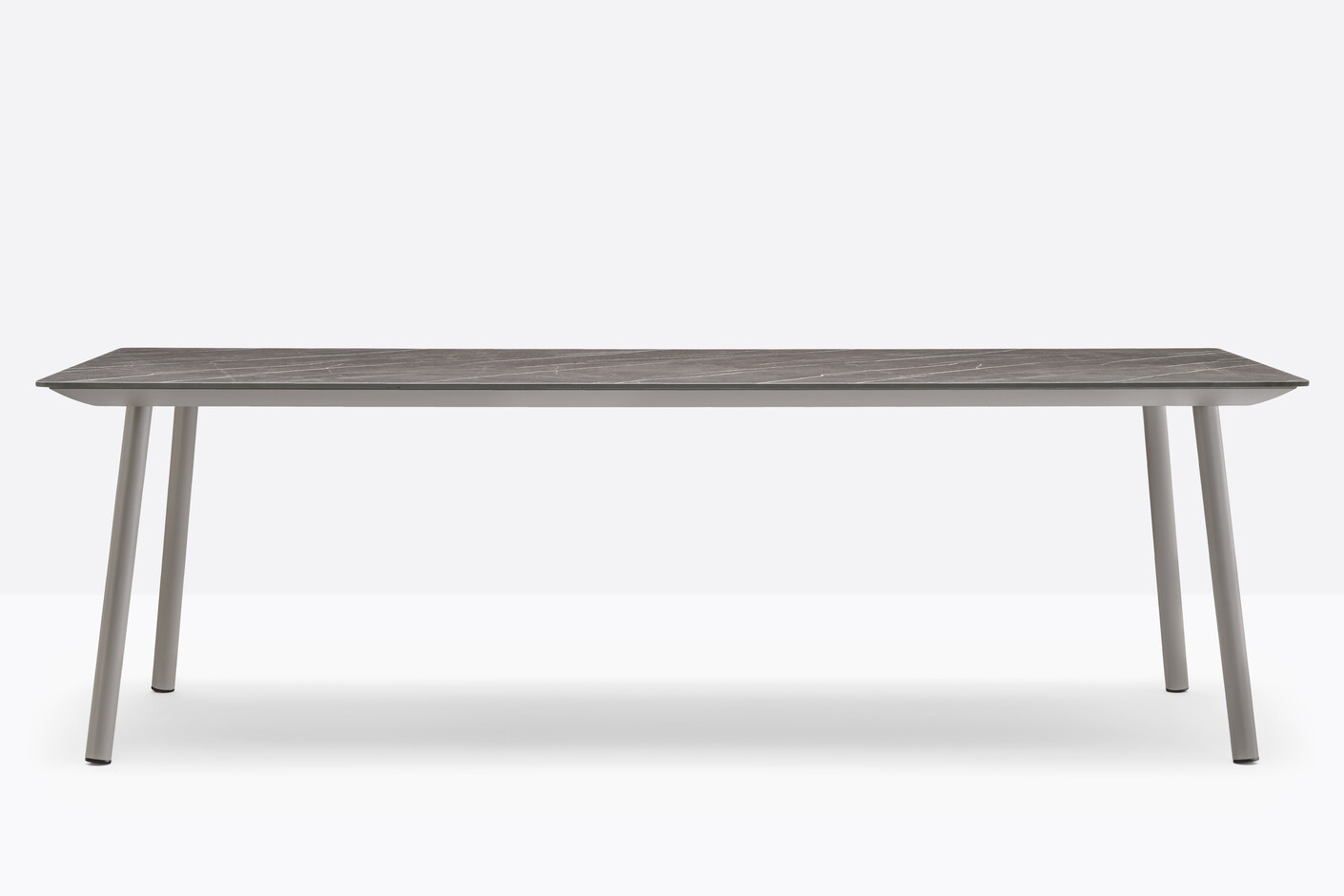 Babila table TBA/2 by Pedrali | STYLEPARK