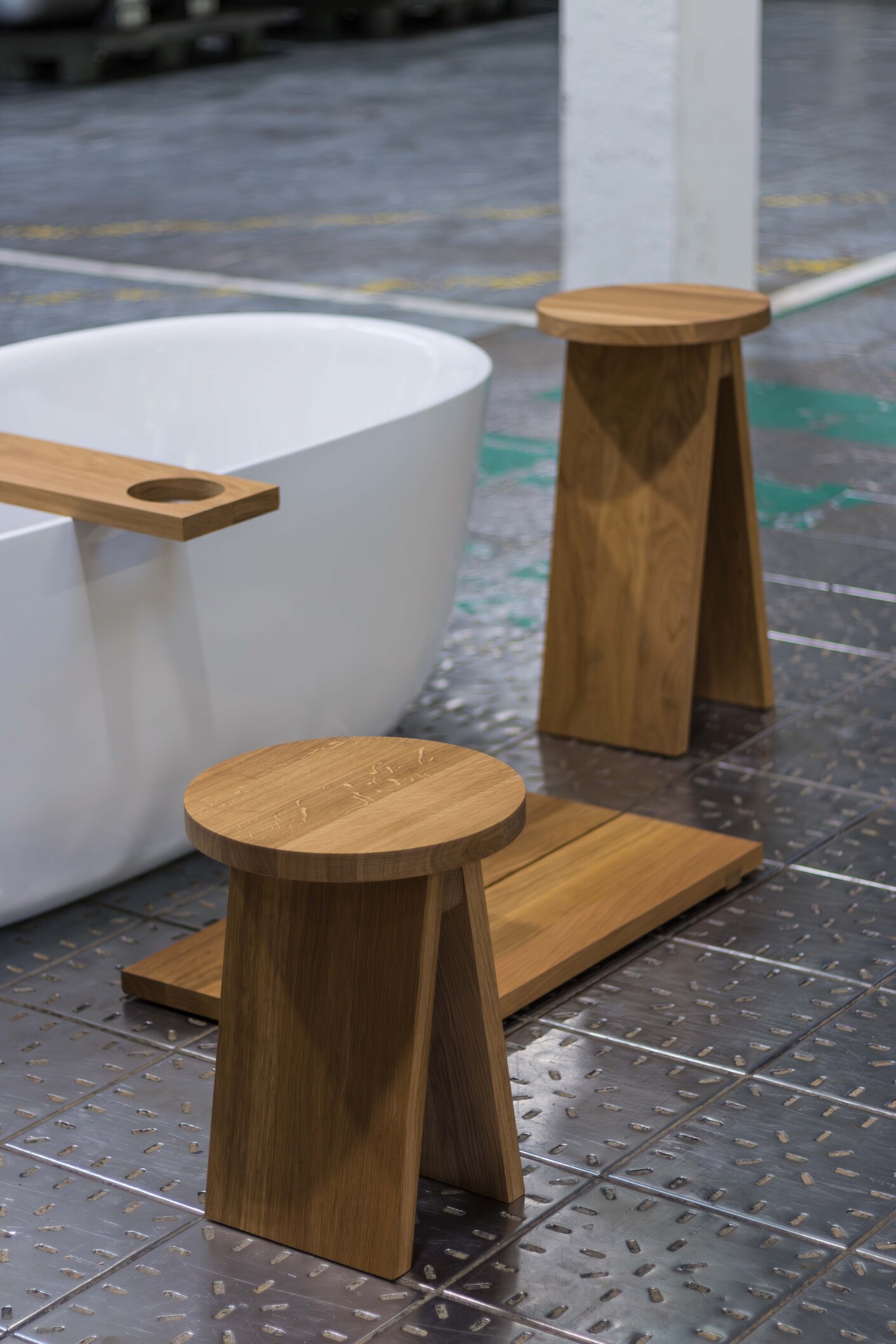 EK01 stool by Kaldewei | STYLEPARK