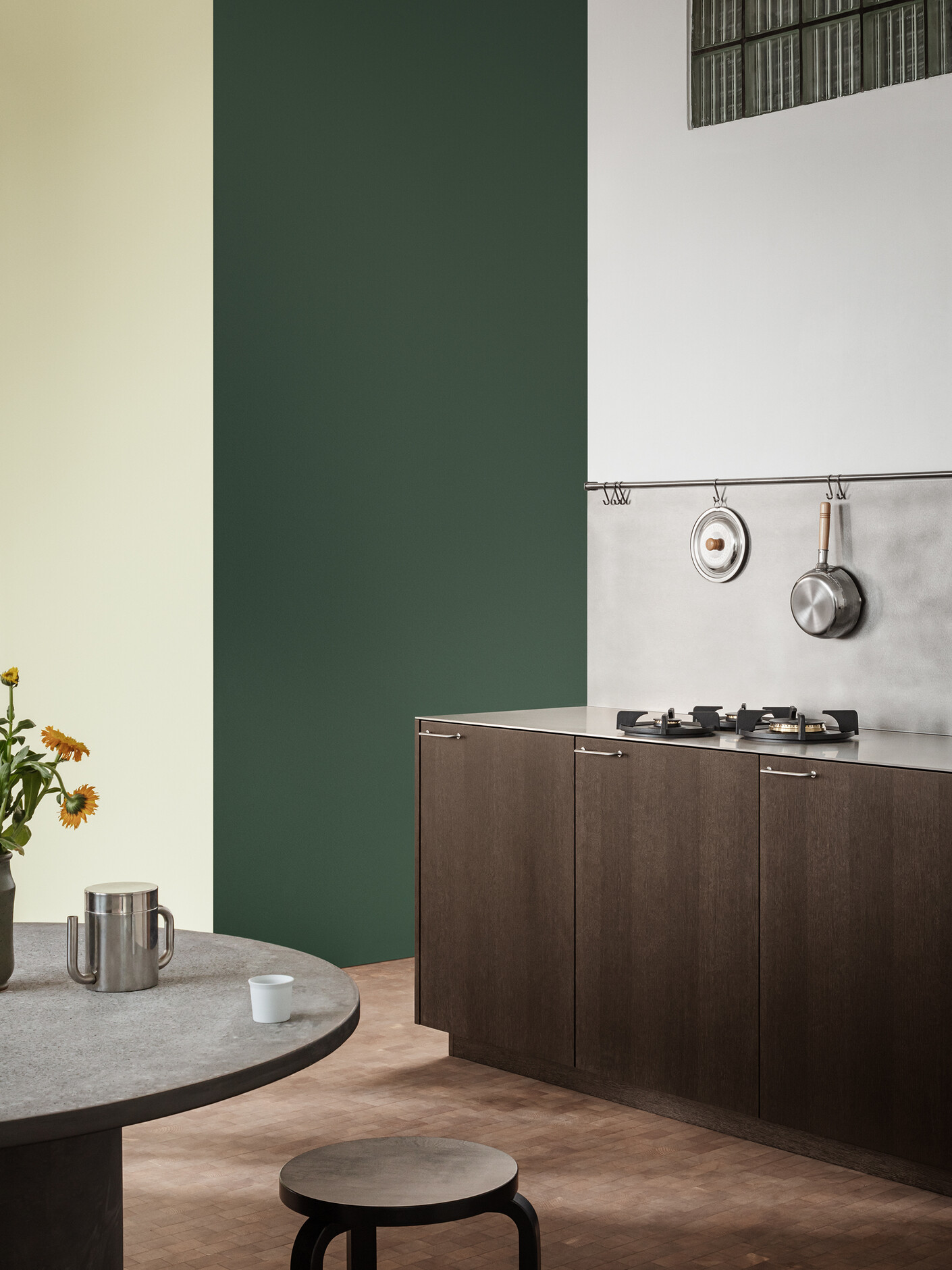 PLAIN Dark Oak by Reform | STYLEPARK