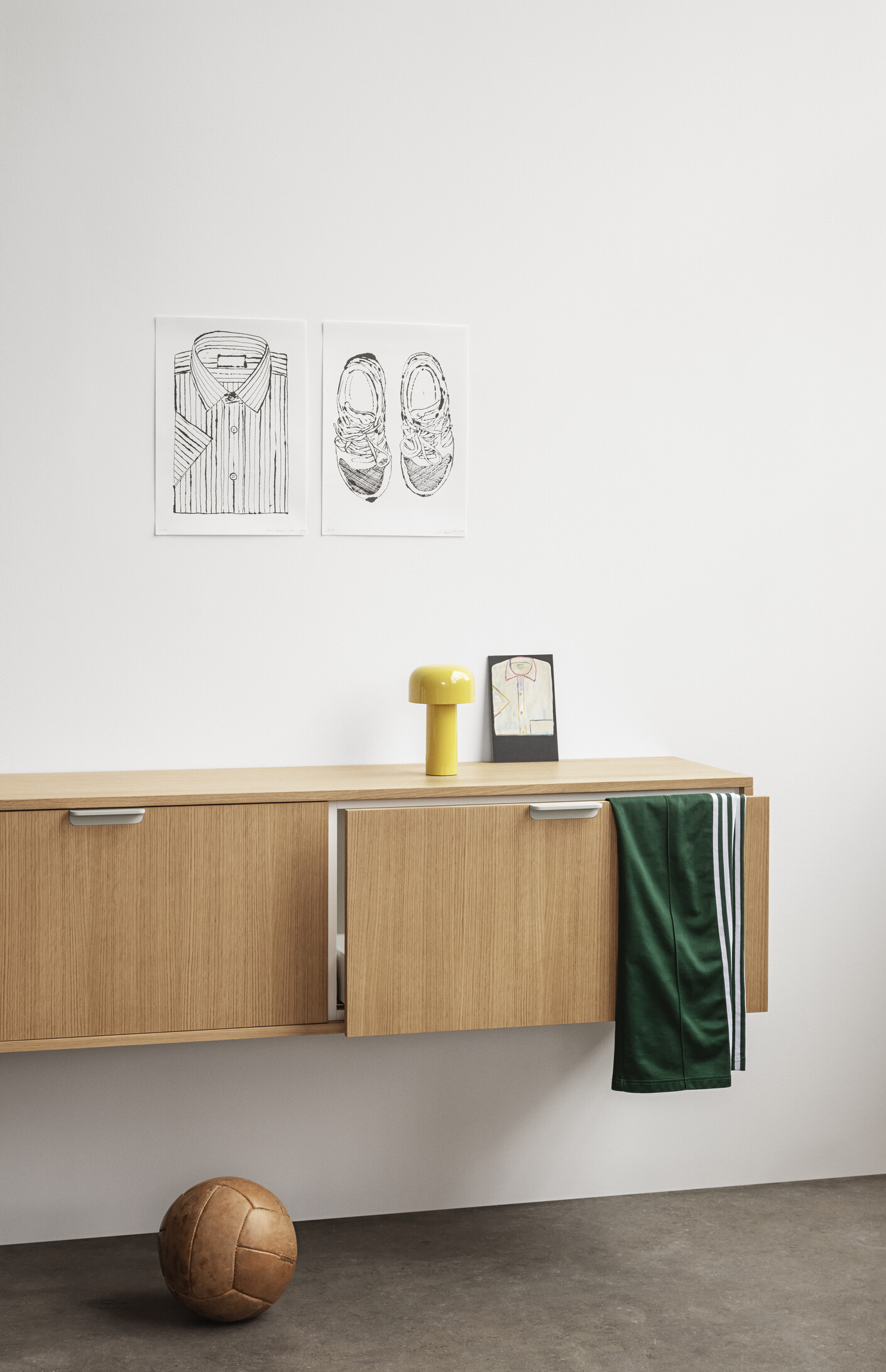 UNIT Natural Oak by Reform | STYLEPARK