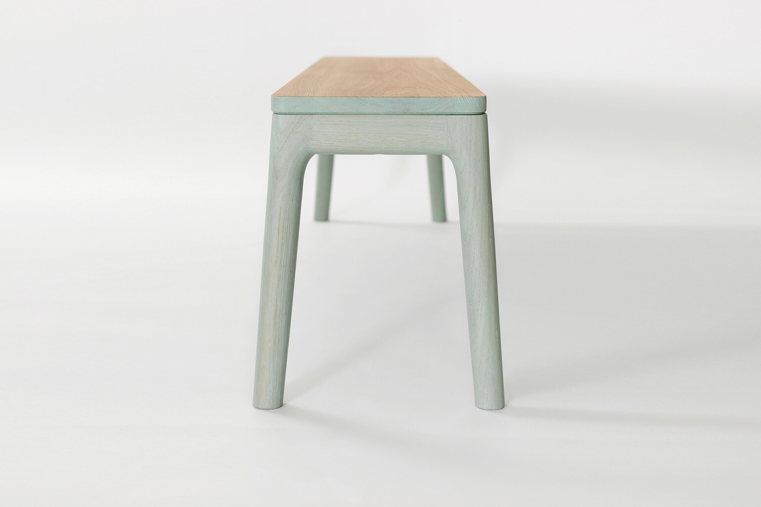 E8 Bank von Zeitraum | STYLEPARK