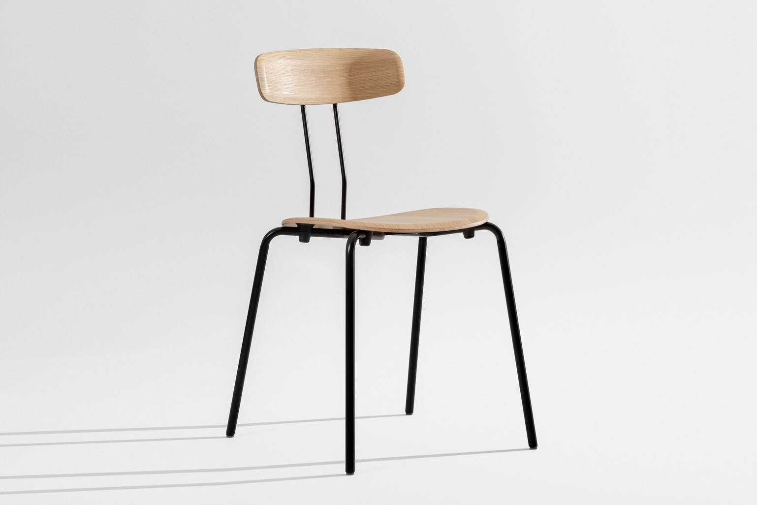 Okito Ply - Wooden seat by Zeitraum | STYLEPARK