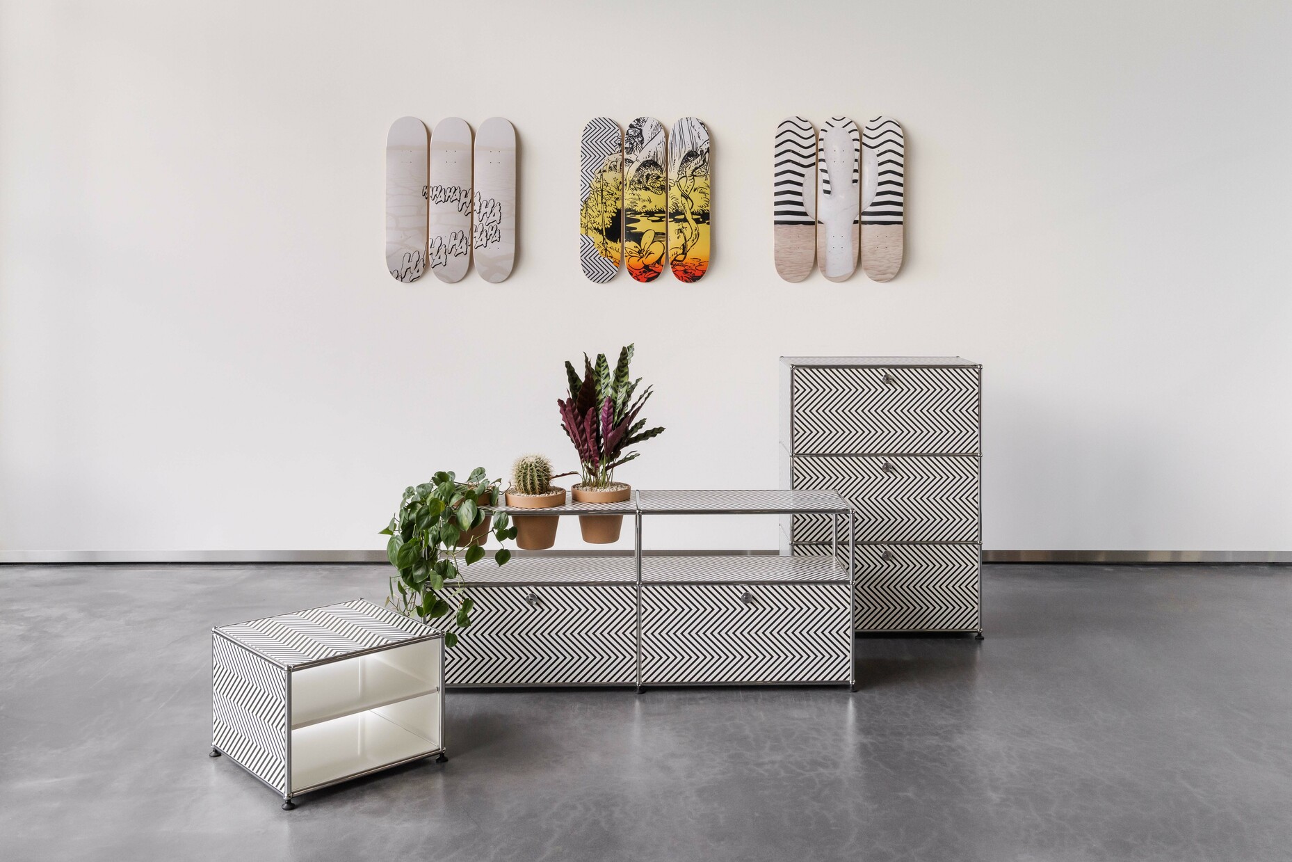 USM Haller Sidetable | ZIGZAG by Claudia Comte von USM | STYLEPARK