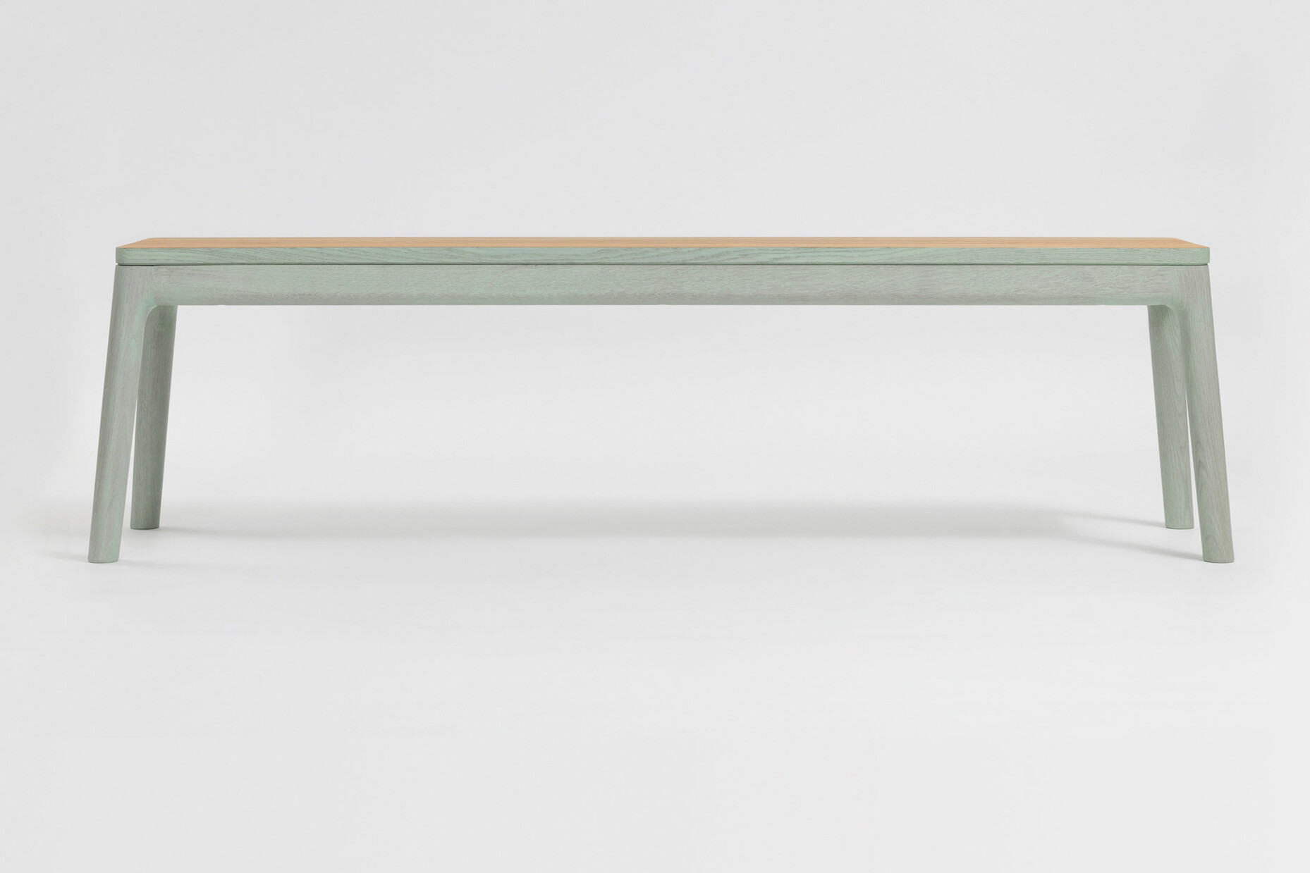 E8 Bank von Zeitraum | STYLEPARK