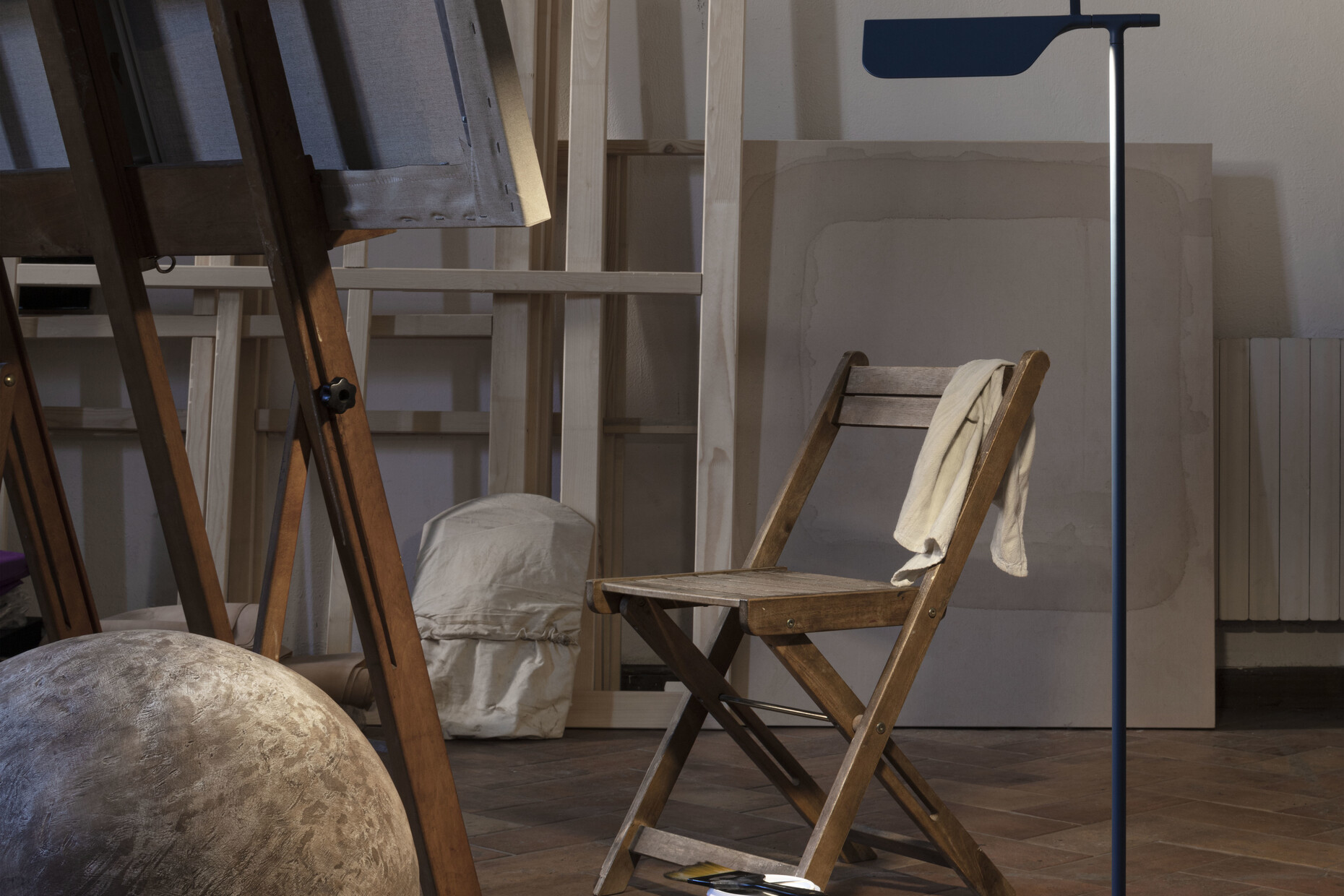 Tab Floor by FLOS | STYLEPARK