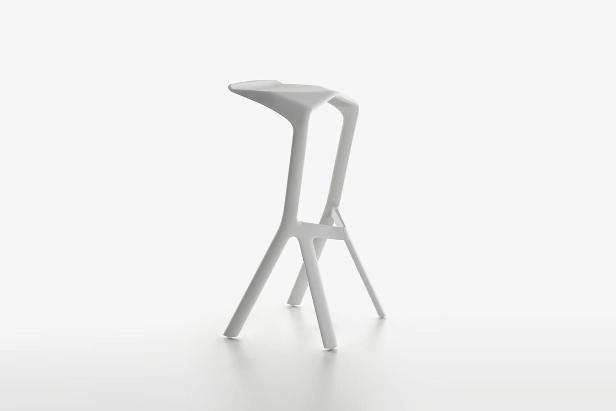 Miura Barhocker von Plank | STYLEPARK