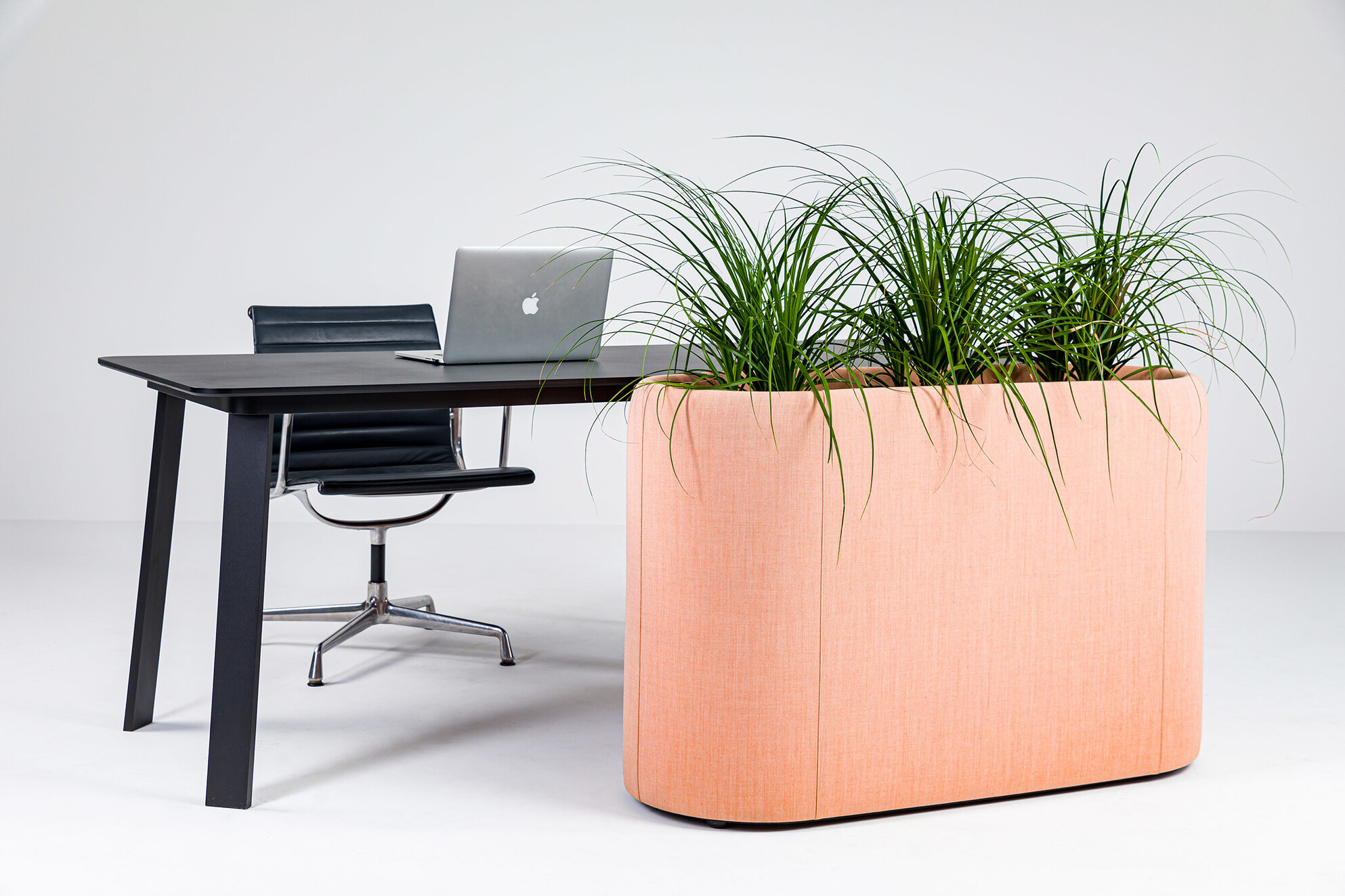 BuzziPlanter by BuzziSpace | STYLEPARK