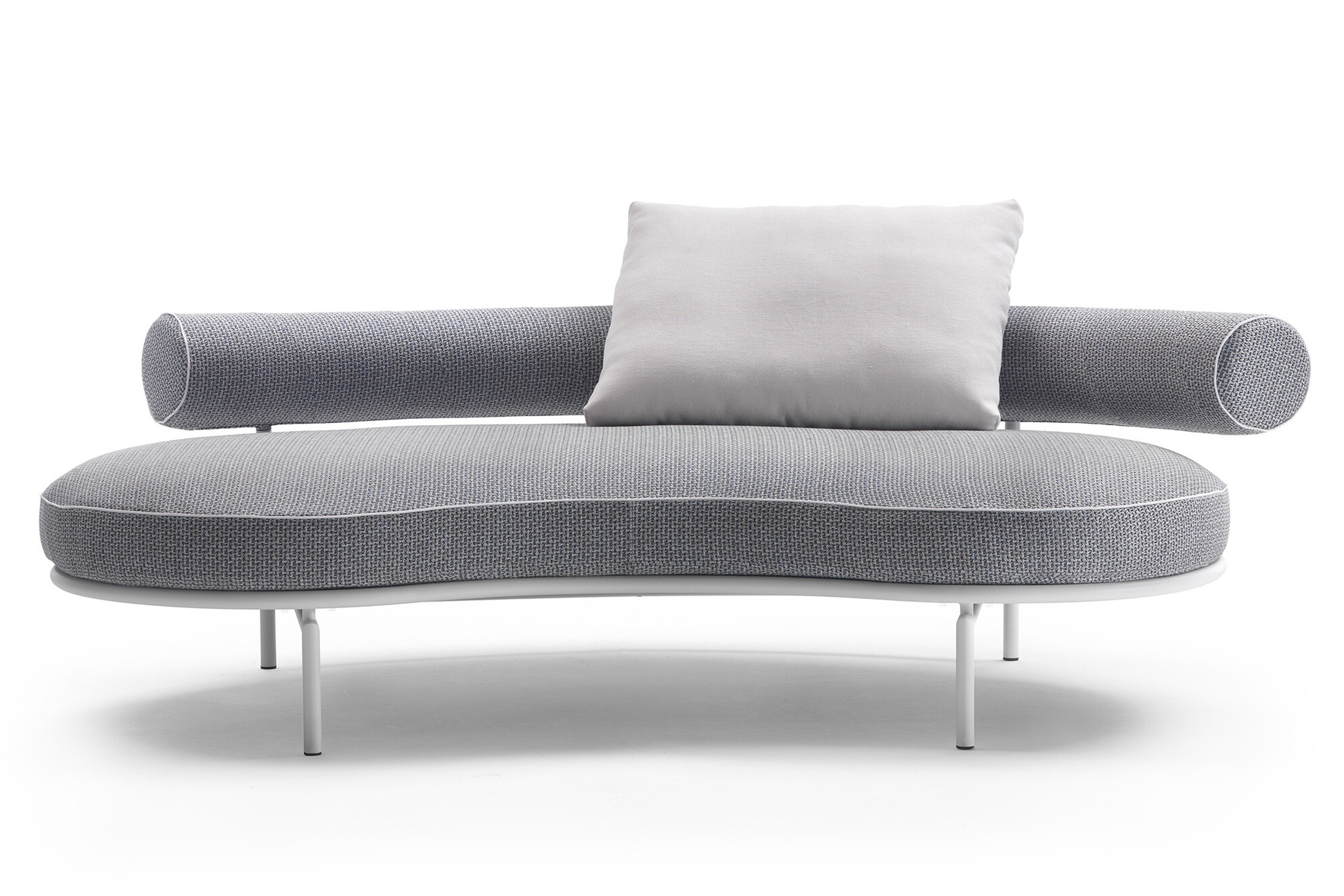 Supermax Outdoor sofa by Flexform | STYLEPARK
