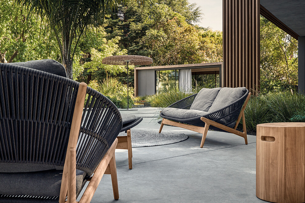 Bora 2-Seater Sofa by Gloster Furniture | STYLEPARK