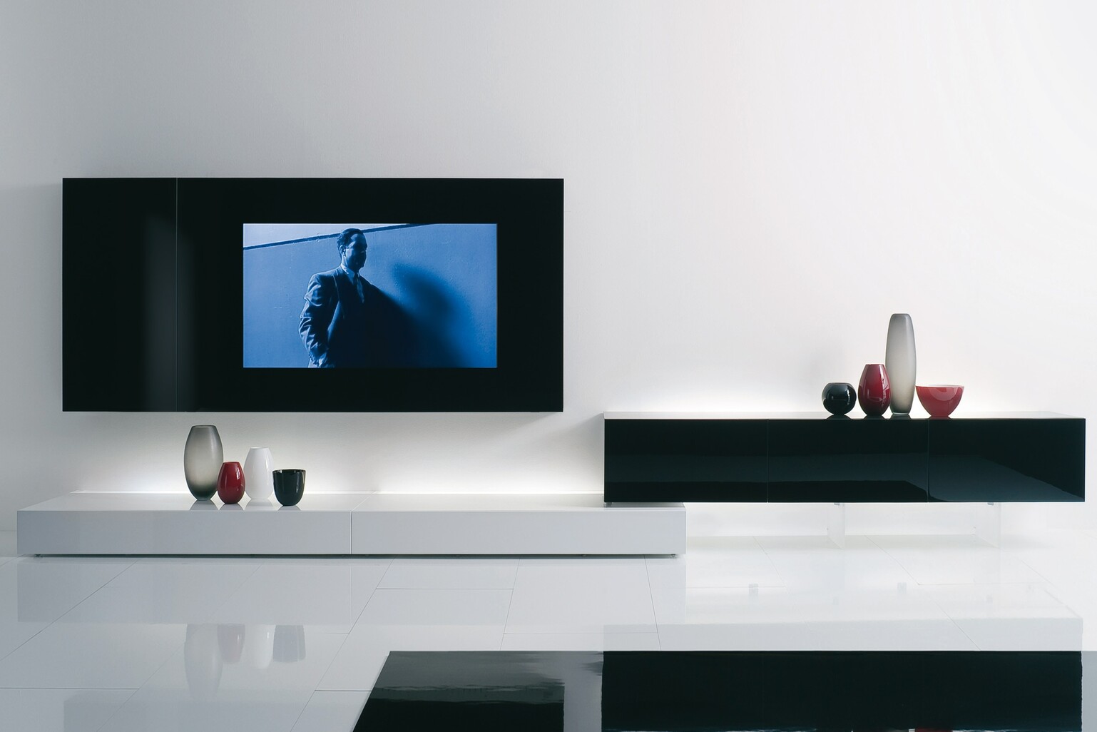 New Concepts Media case XXL by Acerbis | STYLEPARK