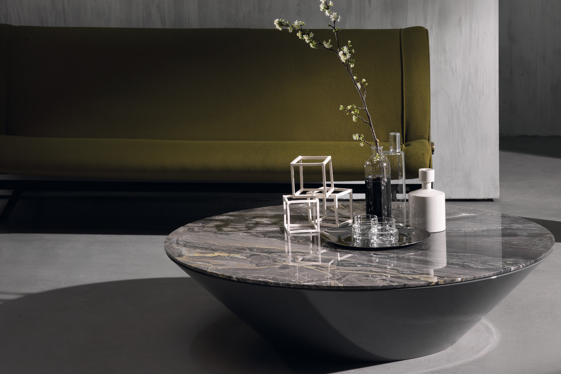 Pond coffee table by Acerbis | STYLEPARK
