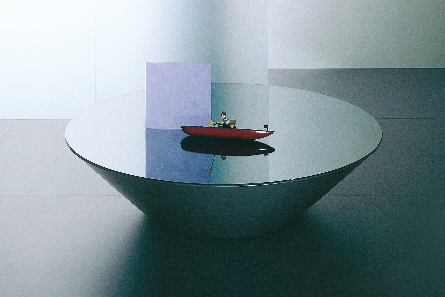 Pond coffee table by Acerbis | STYLEPARK