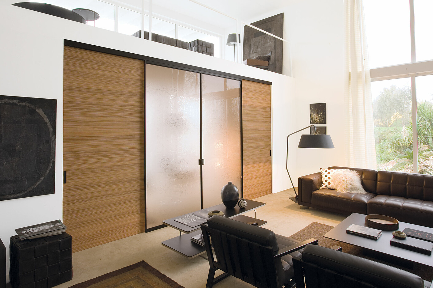 Quadra double sliding door by Albed | STYLEPARK