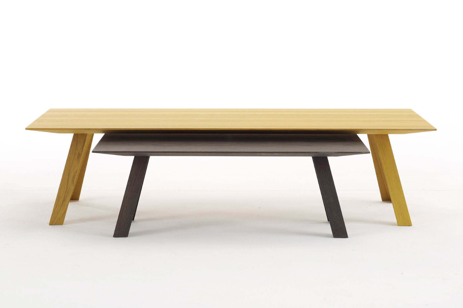 Tre coffee table by Arco | STYLEPARK