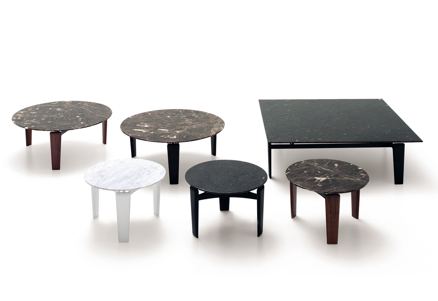 Tablet table by arflex | STYLEPARK