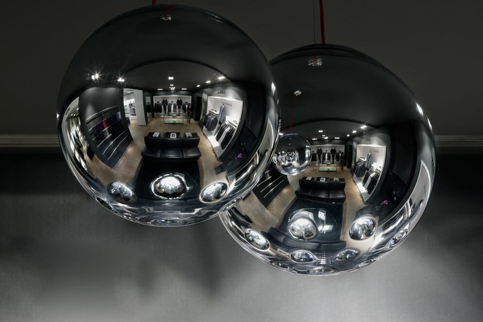 Round Chrome by B.LUX | STYLEPARK