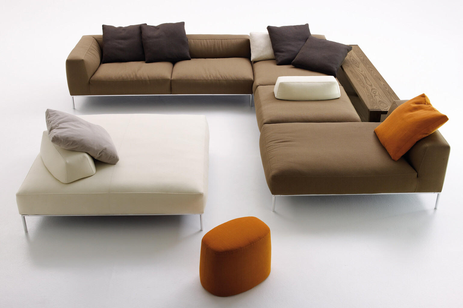 FRANK Ottoman by B&B Italia | STYLEPARK