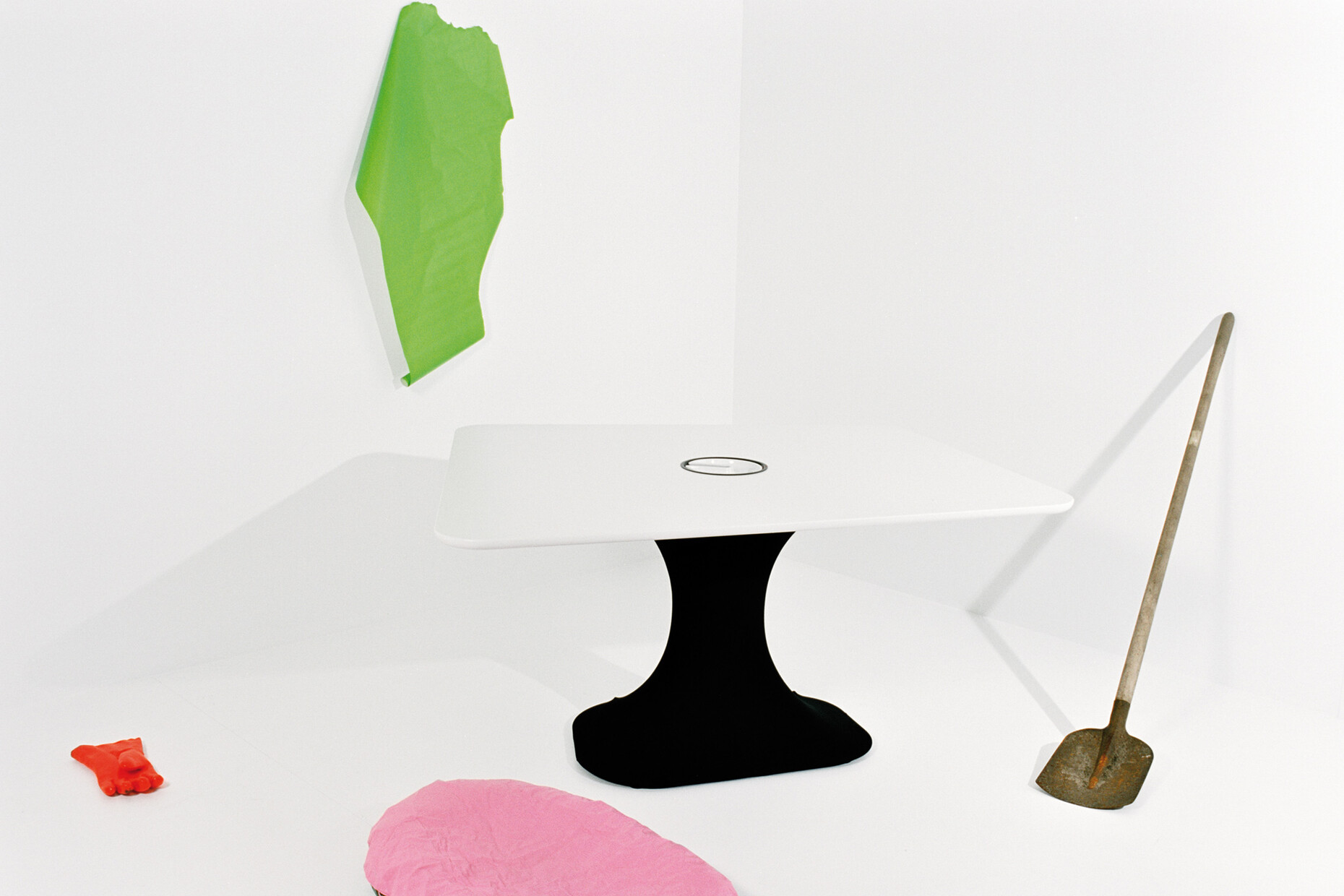 Kei Conference table by BULO | STYLEPARK