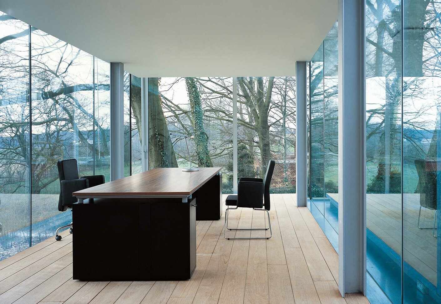 M2 Desk by BULO | STYLEPARK